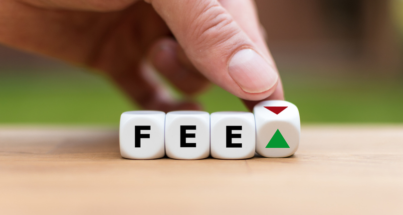 Monitoring fee uncertainty